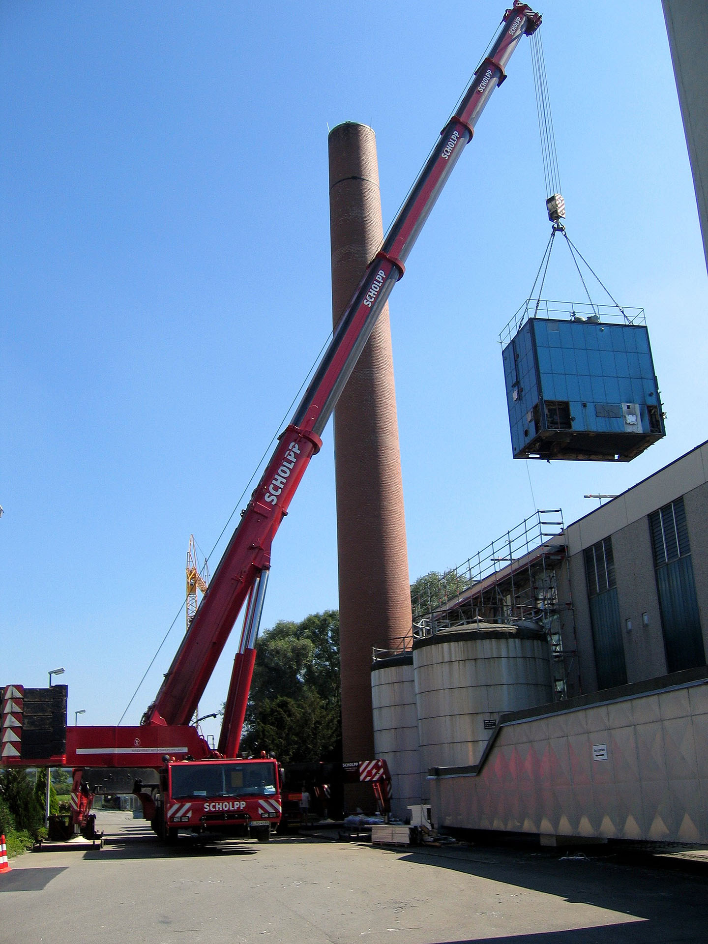 Mobile crane - Permatech Industrieanlagen